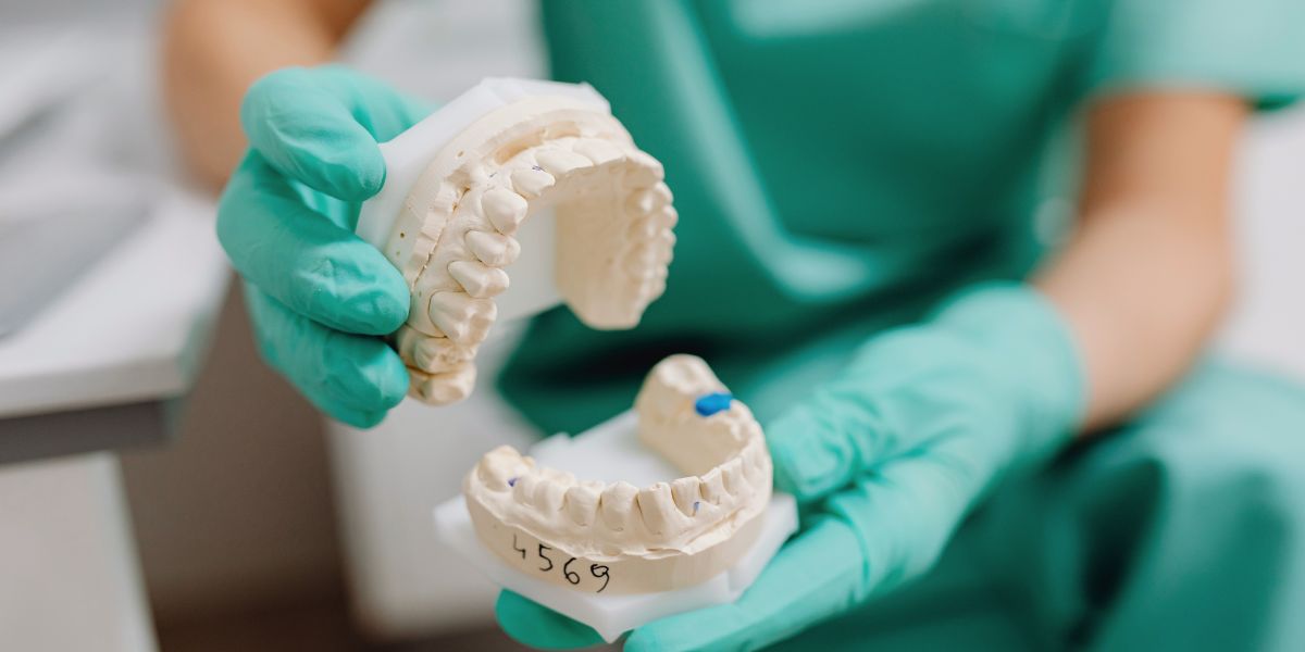 Prótese Dentária Fixa: Opções e Preços em Portugal - Cidade Viva